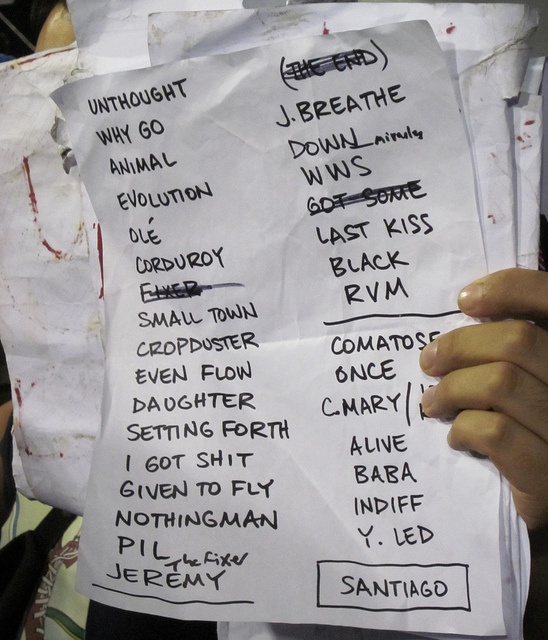 Pearl Jam Concert: November 16, 2011 - Estadio Monumental, Santiago ...